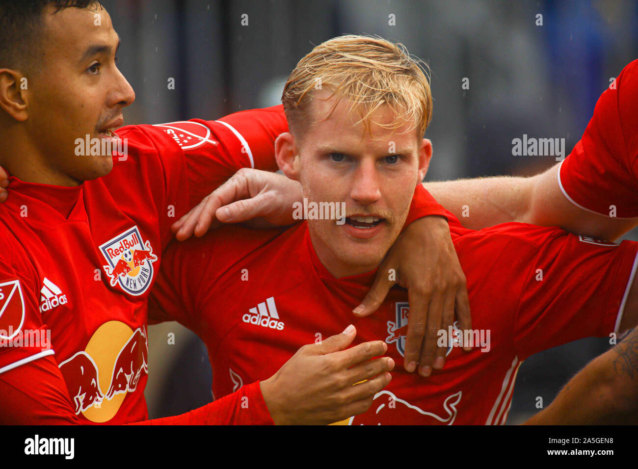 Chester, PA, USA. 20th Oct, 2019. New York Red Bulls Midfielder JOSH ...