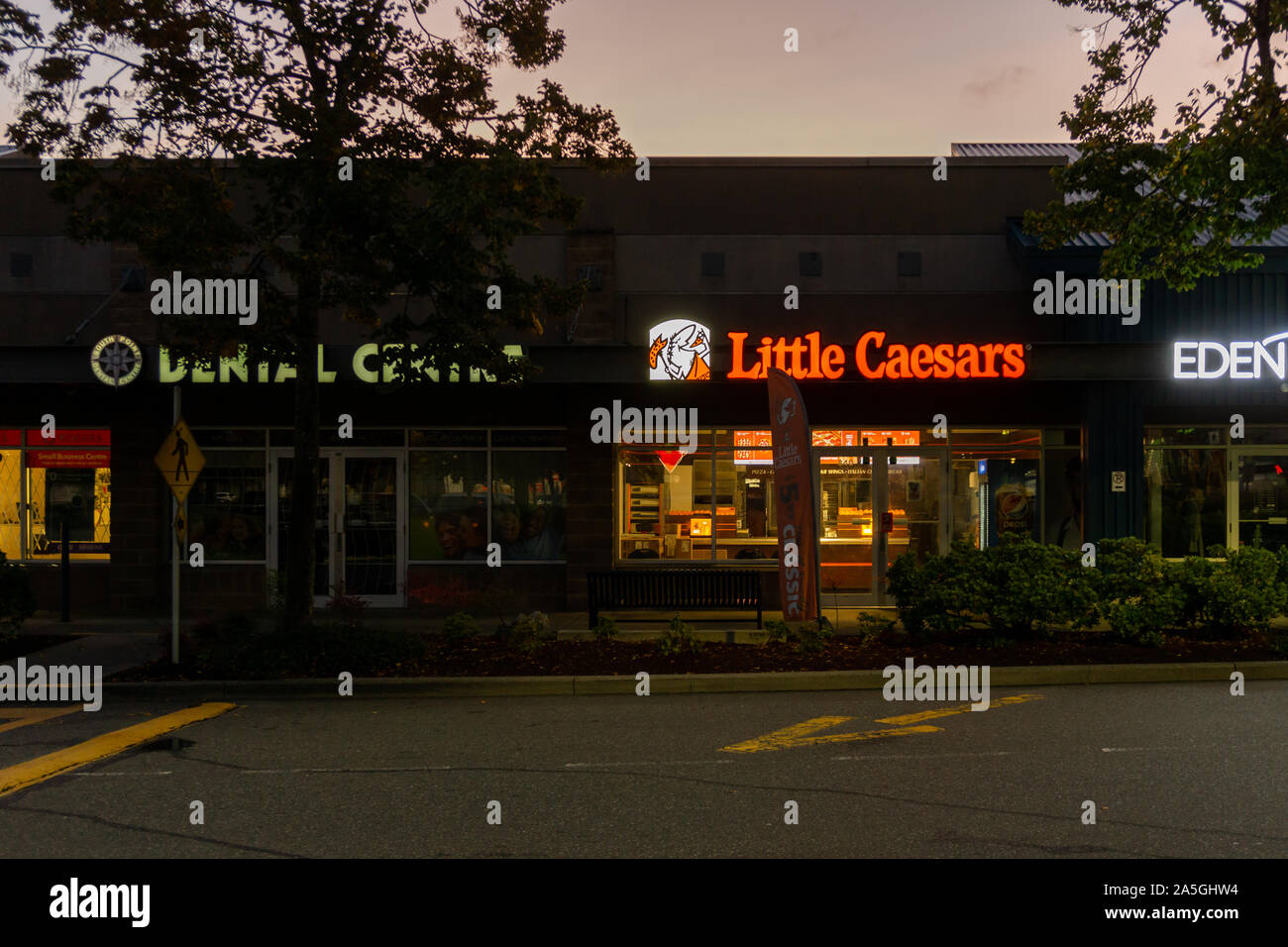 Little caesars pizza hi-res stock photography and images - Alamy