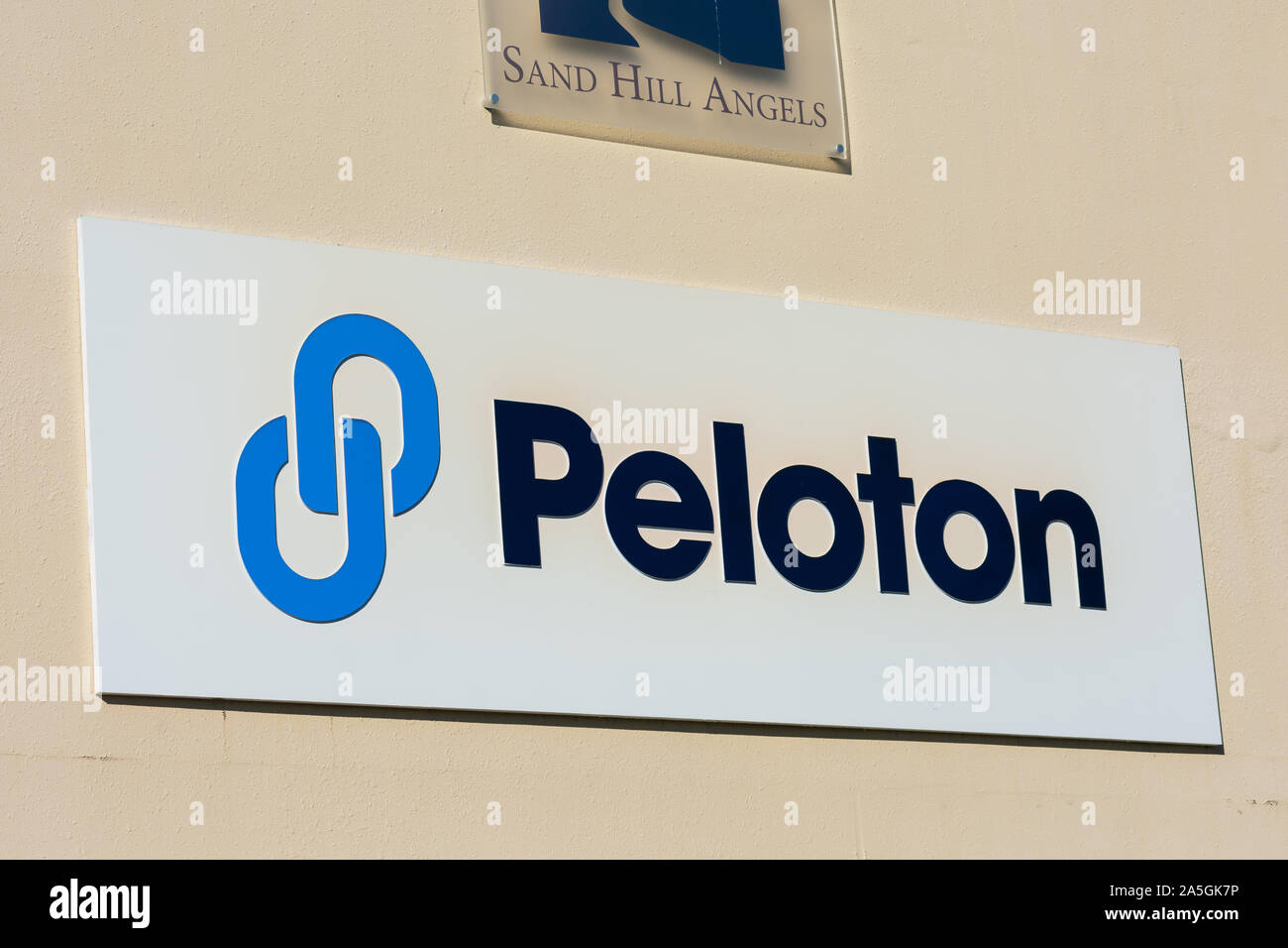 Peloton logo and sign. Peloton Technology is an American automated and ...