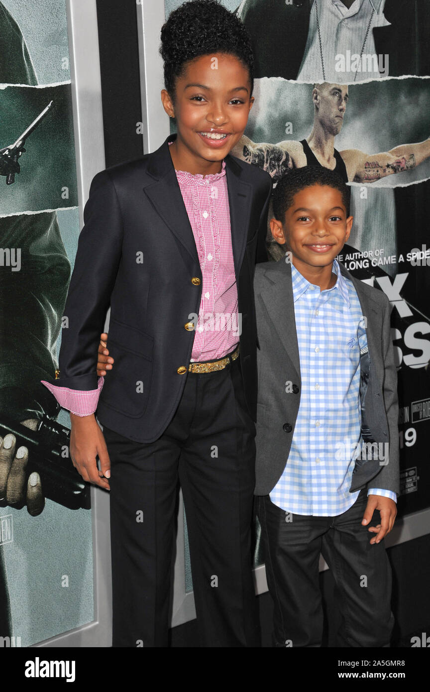 Yara shahidi and brother sayeed shahidi hi-res stock photography and ...