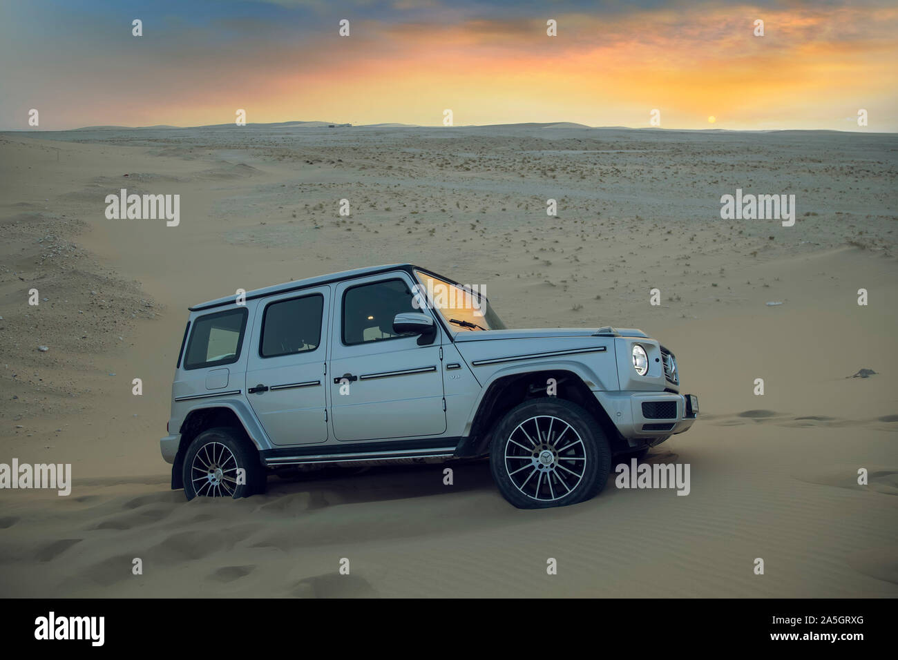 Dune bashing doha hi-res stock photography and images - Alamy