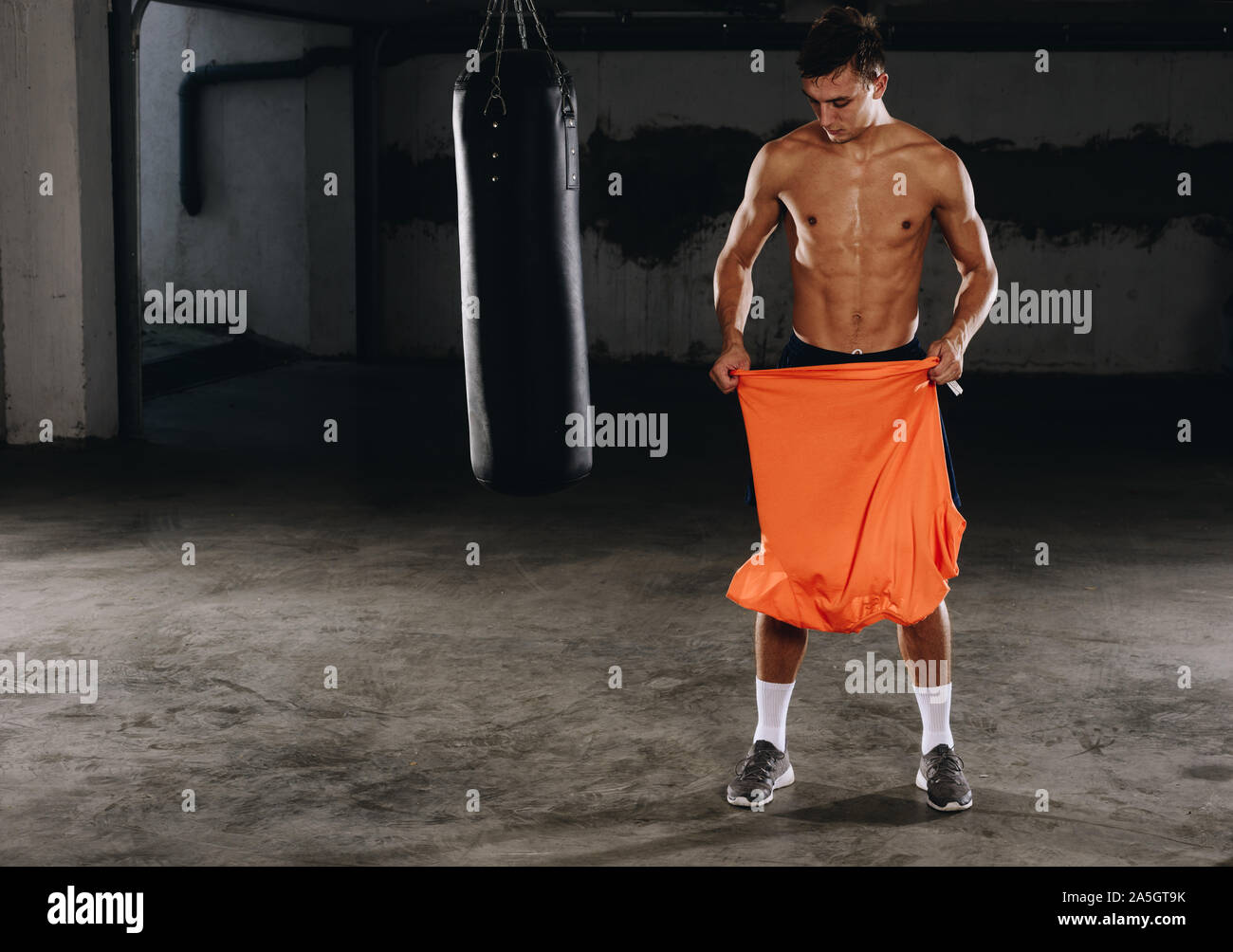 Sweaty workout clothes hi-res stock photography and images - Alamy