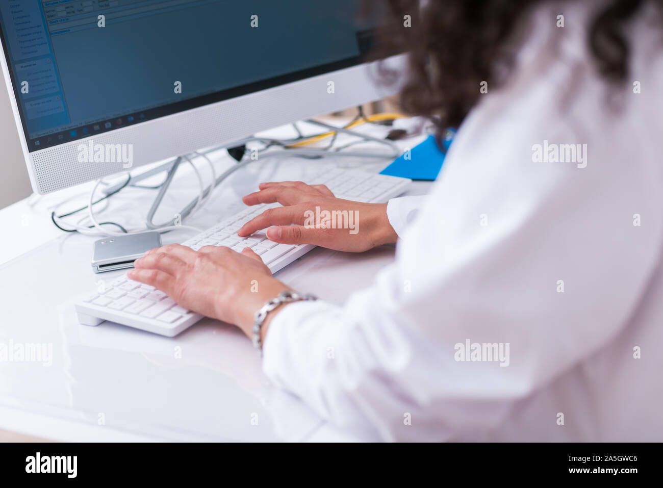 Nurse hands filling form hi-res stock photography and images - Alamy