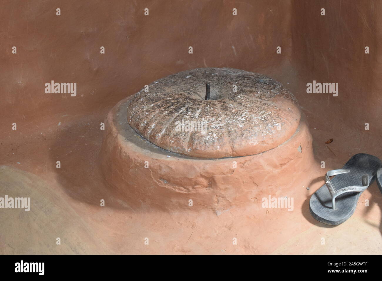 Stone hand mill High Resolution Stock Photography and Images - Alamy