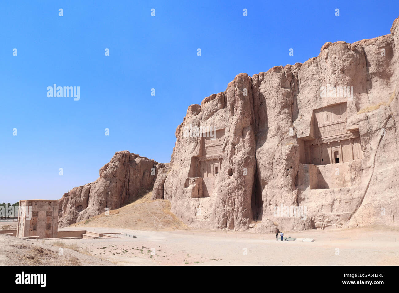Royal tombs and Cube of Zoroaster (Ka'ba-ye Zartosht ) in ancient ...