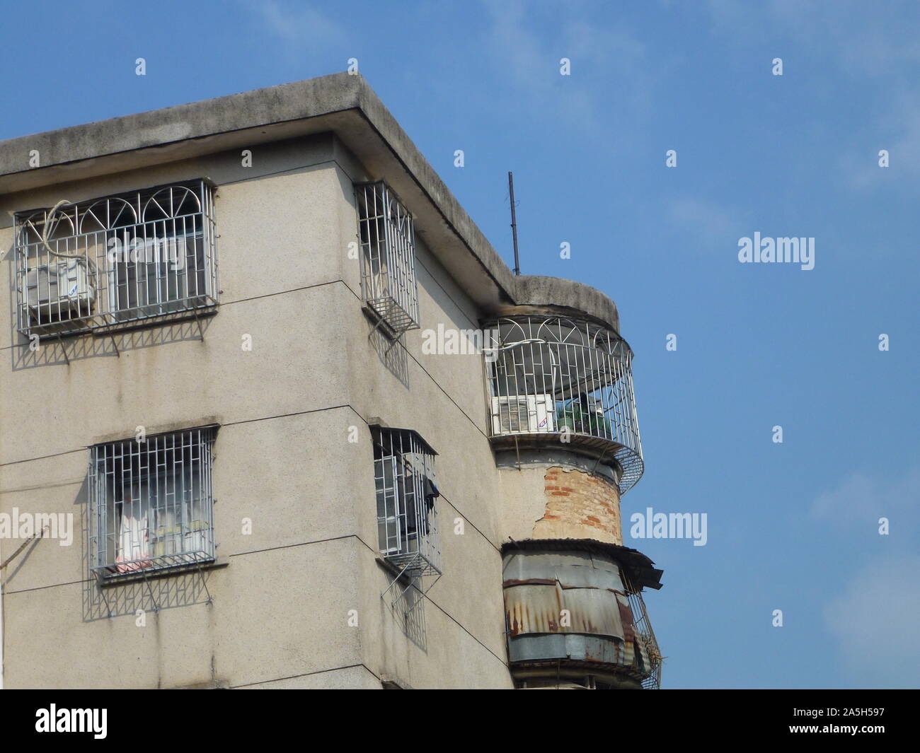 Old residential building Stock Photo - Alamy