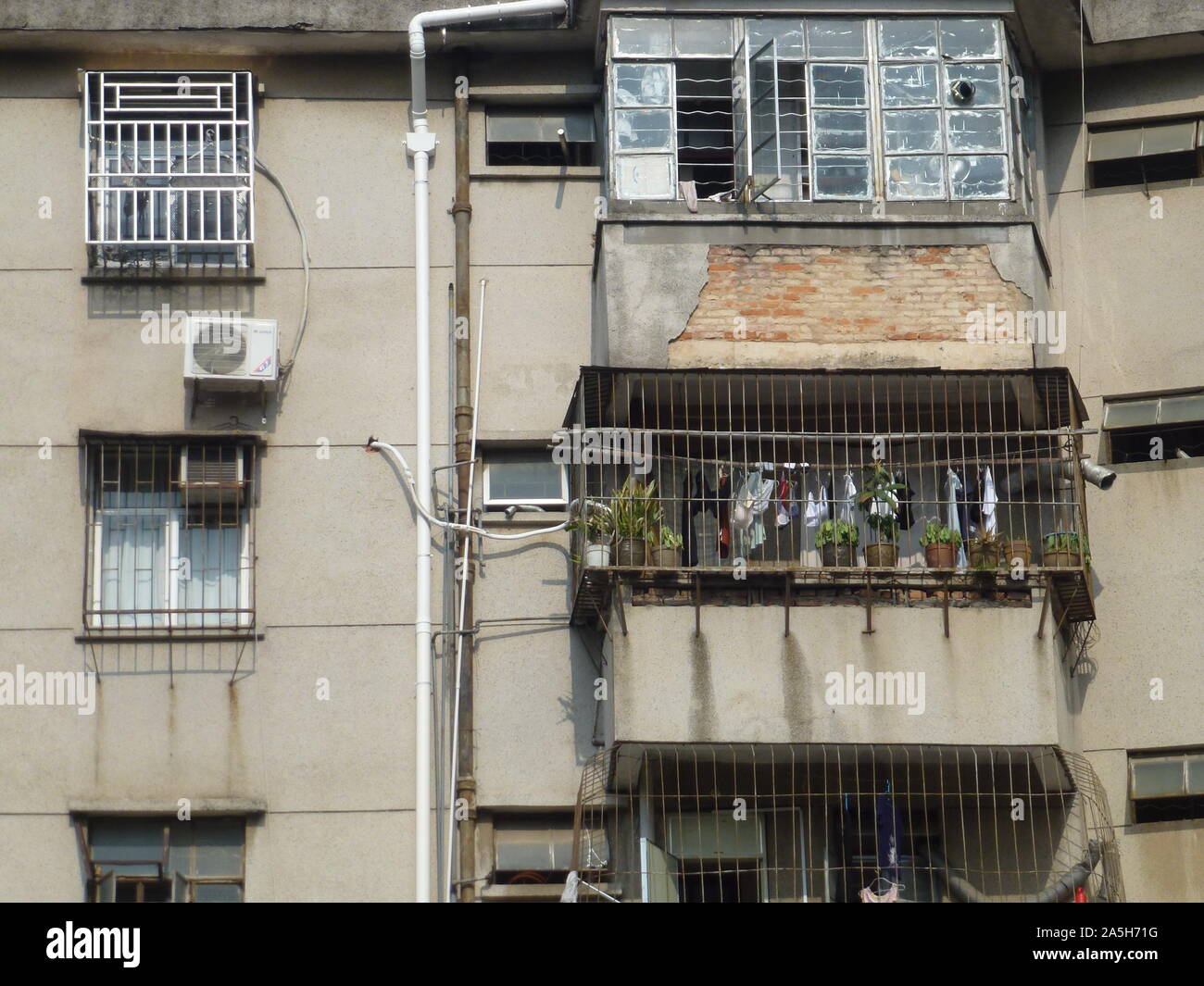 Old residential building Stock Photo - Alamy