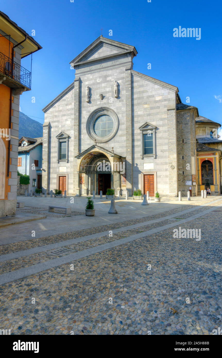 Santi gervasio e protasio hi-res stock photography and images - Alamy