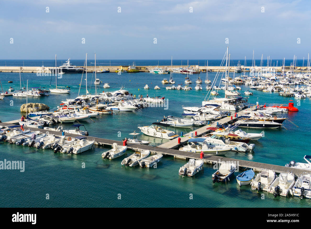 Otranto puglia harbour hi-res stock photography and images - Alamy