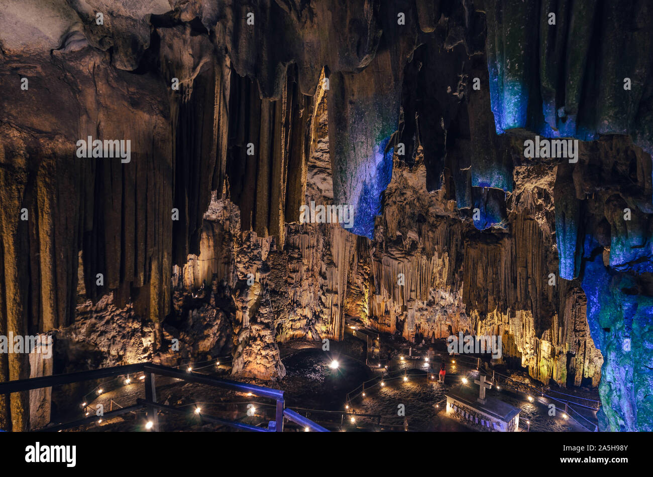 Melidoni cave, an amazing historical and archaeological cave with the ...