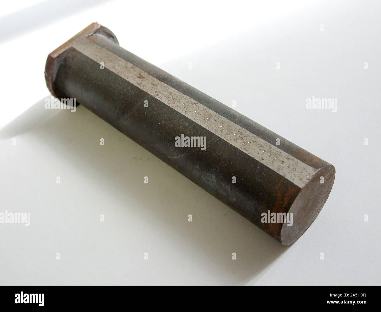 Specimen for Jominy test used to measure the hardenability of a ferrous ...