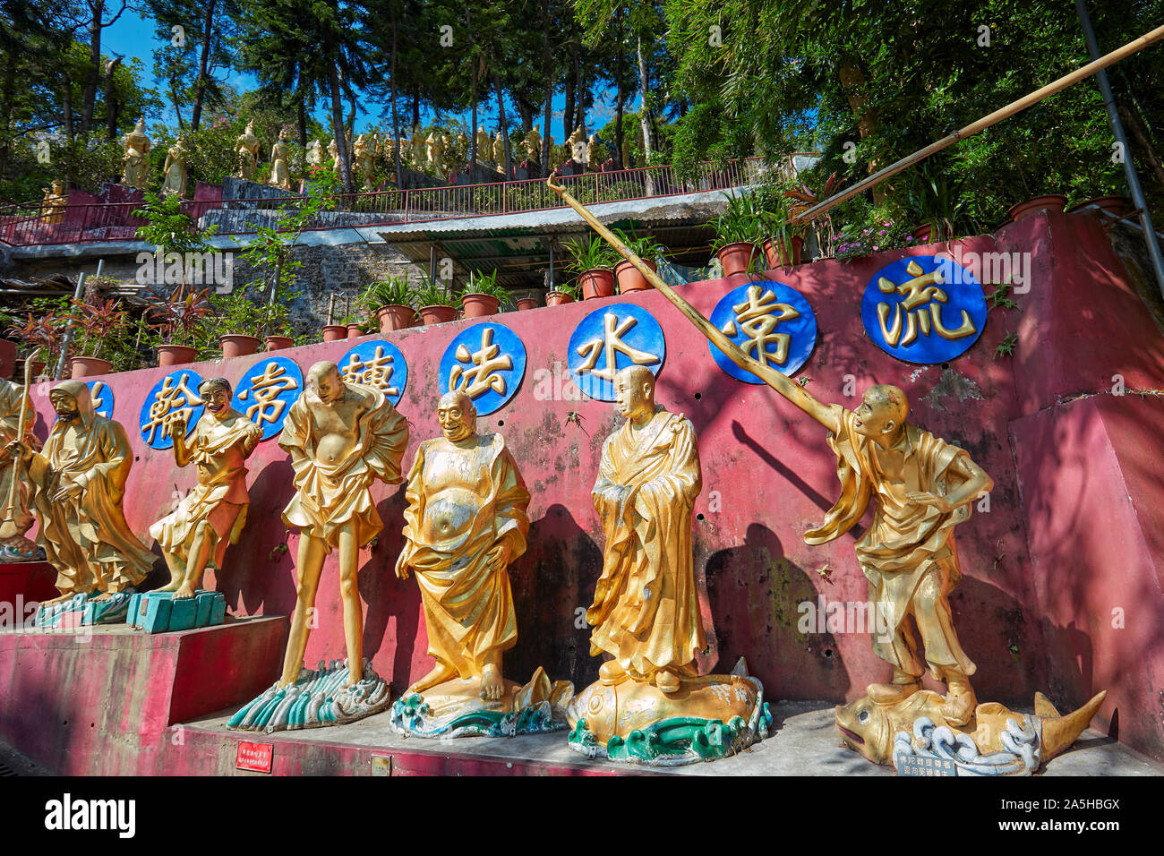 Statues of arhats (Buddhist equivalent of saints) at Ten Thousand ...