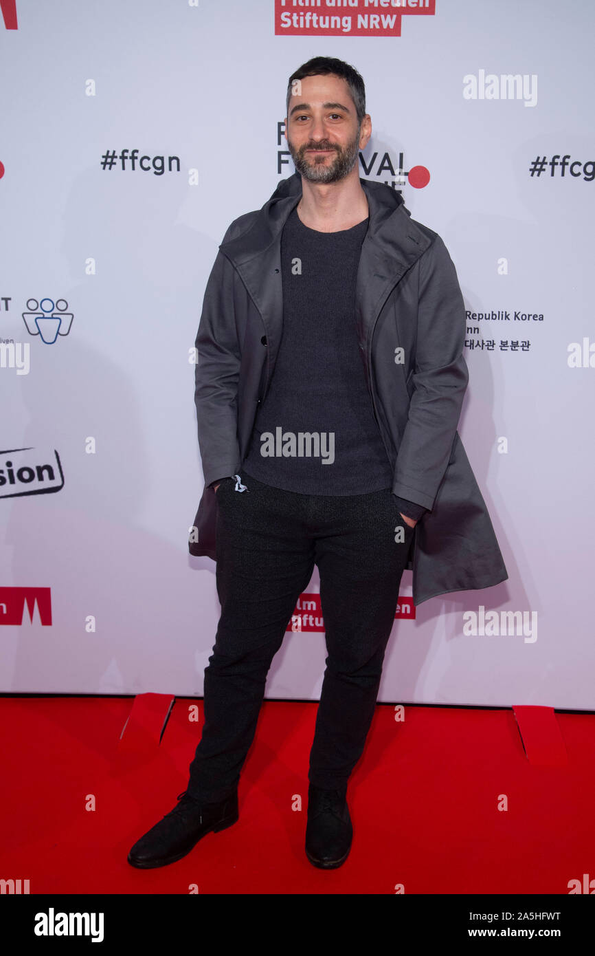 Cologne, Deutschland. 17th Oct, 2019. Denis MOSCHITTO, Actor, Red ...