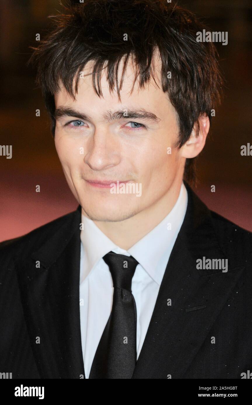Rupert Friend. World Premiere of "The Young Victoria" Odeon Leicester ...
