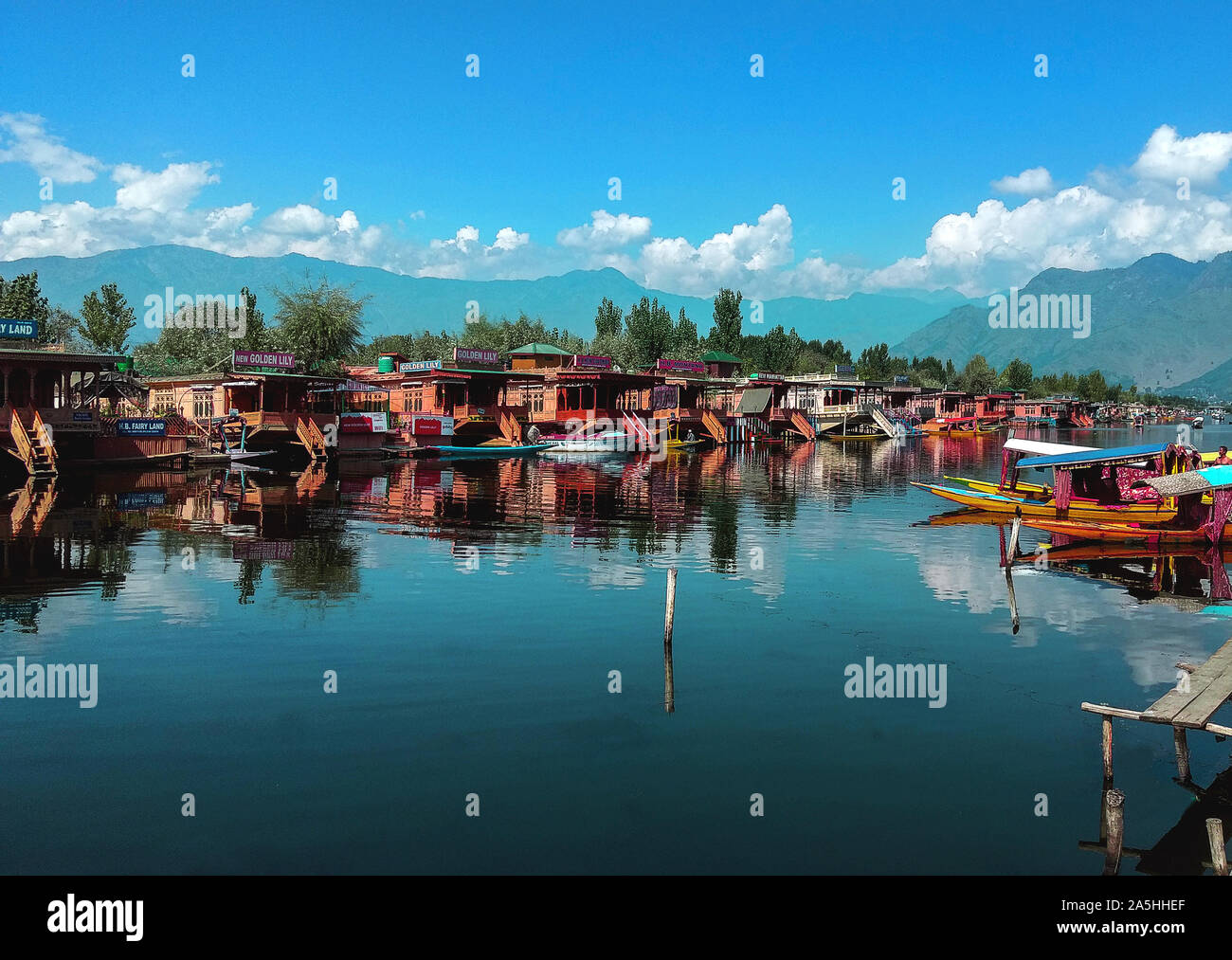 Dal lake photography hi-res stock photography and images - Alamy