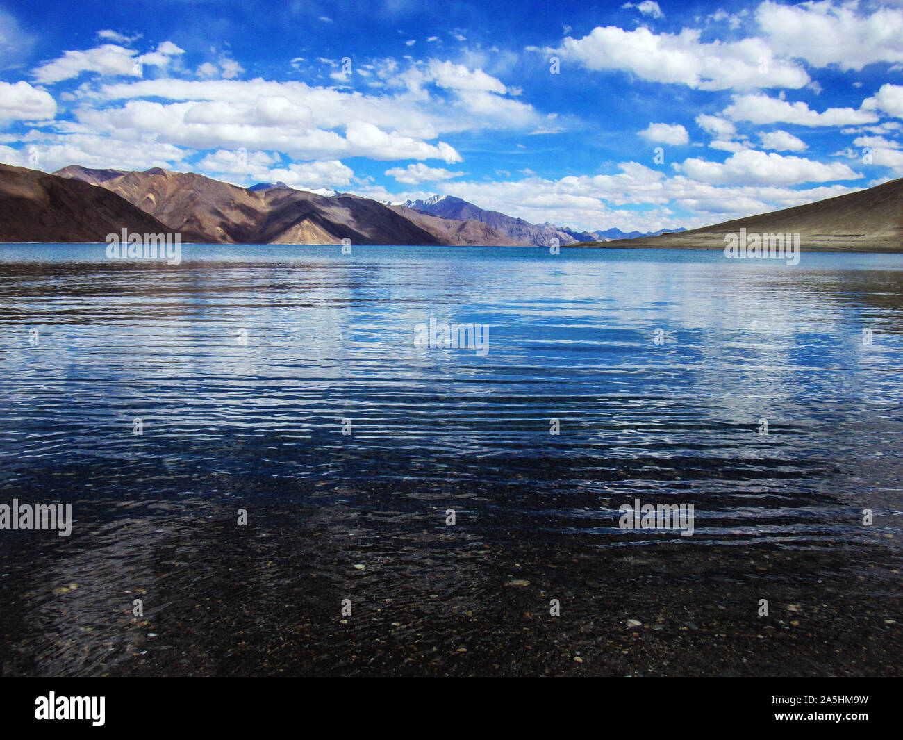 Beautiful lake dal paradise hi-res stock photography and images - Alamy