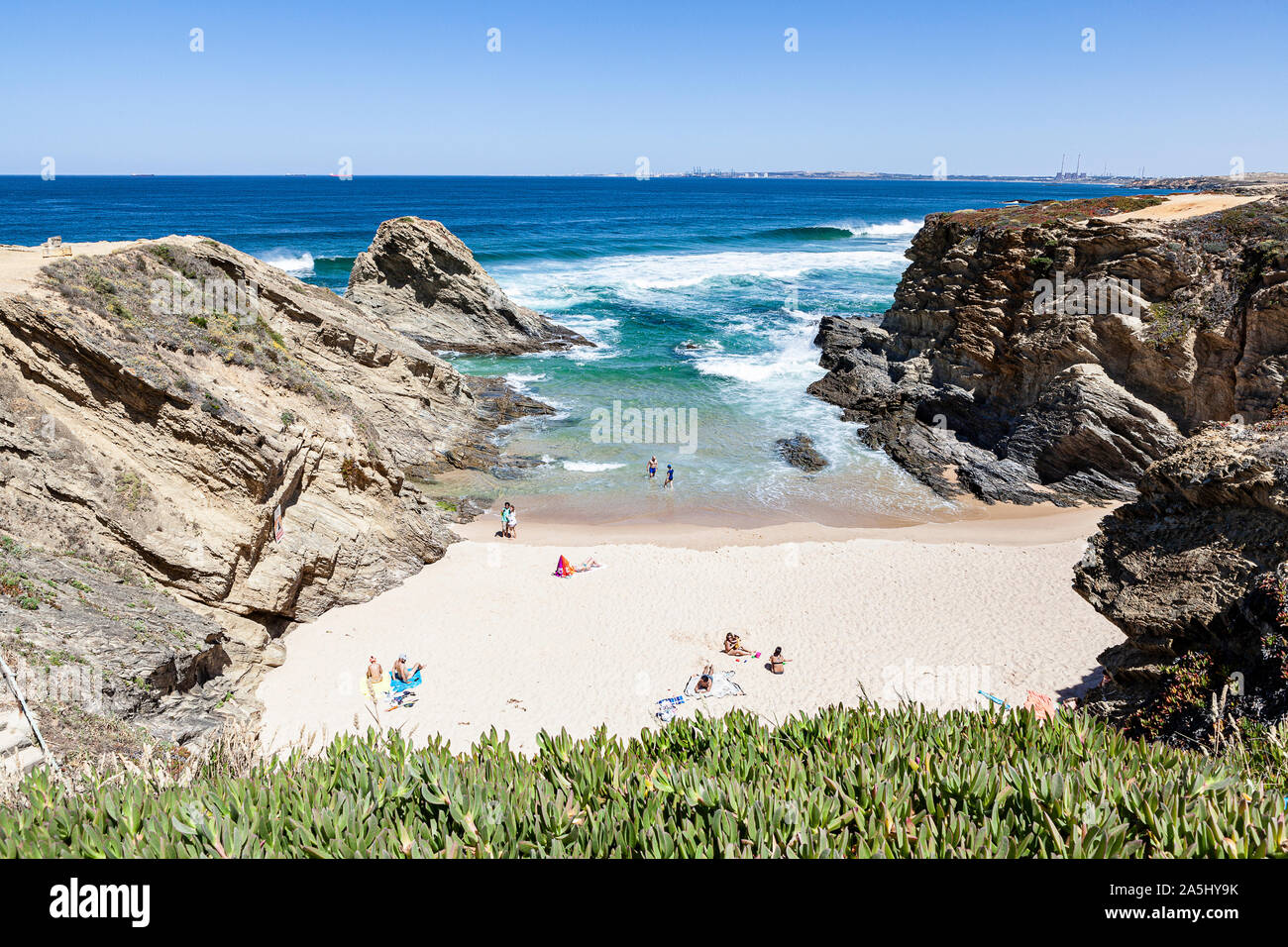 Porto exploration hi-res stock photography and images - Alamy