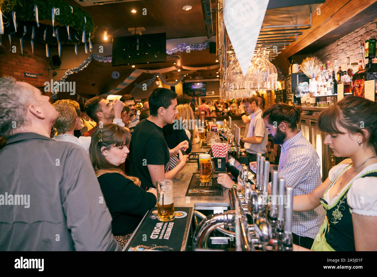 1 liter beer hi-res stock photography and images - Alamy