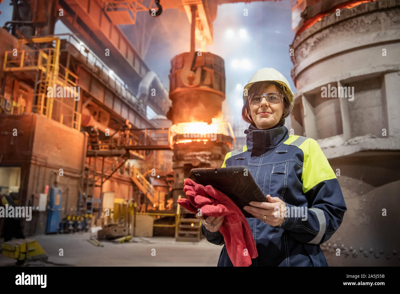 Portrait of steelworker hi-res stock photography and images - Alamy
