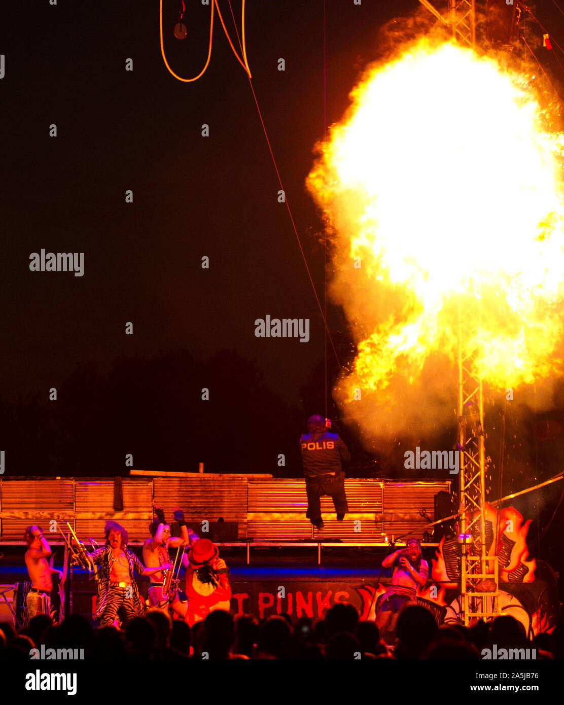 Circus punk hi-res stock photography and images - Alamy