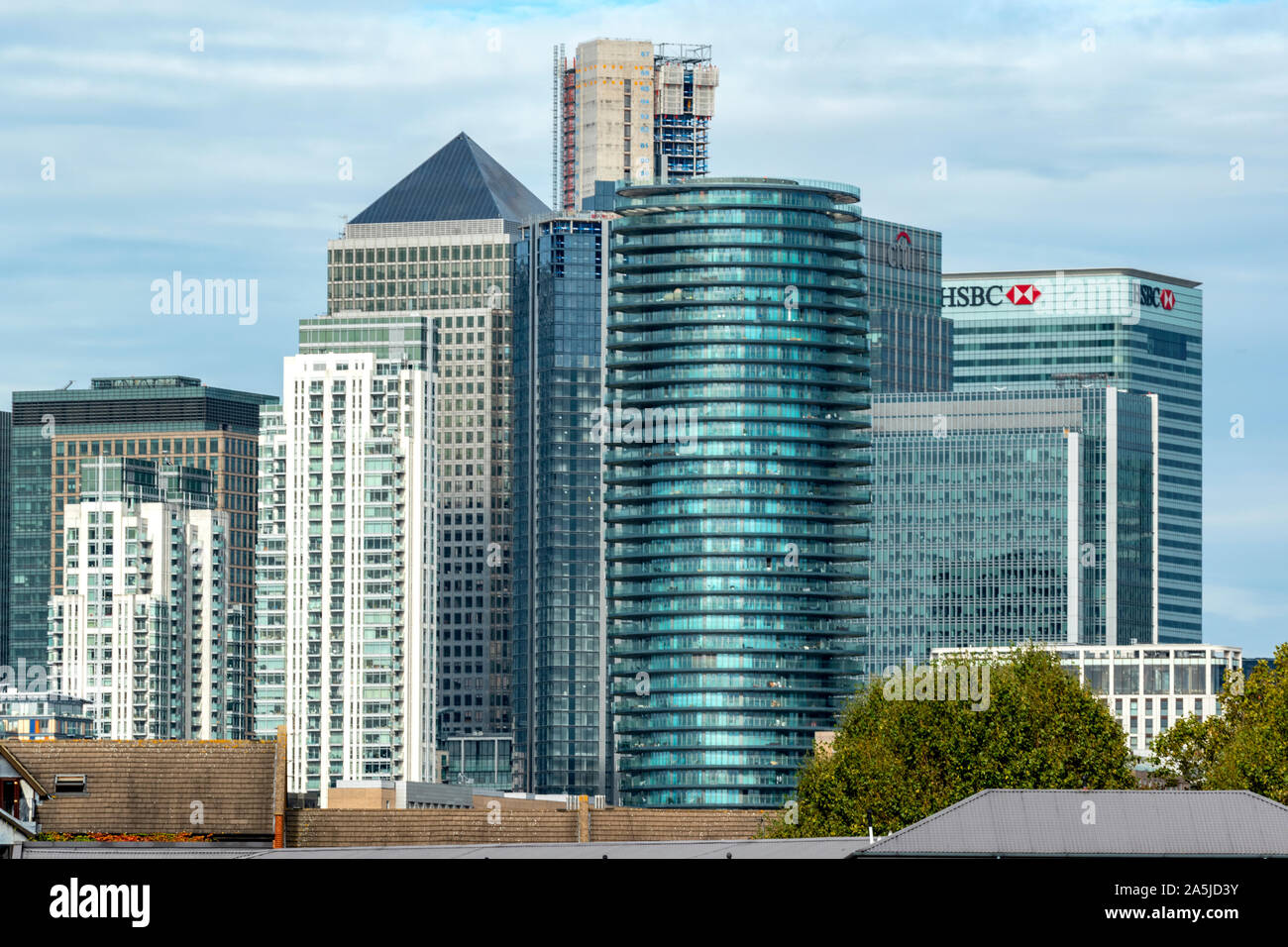 LONDON CANARY WHARF SKYSCRAPER GROUP FROM GREENWICH AND THE HSBC AND ...