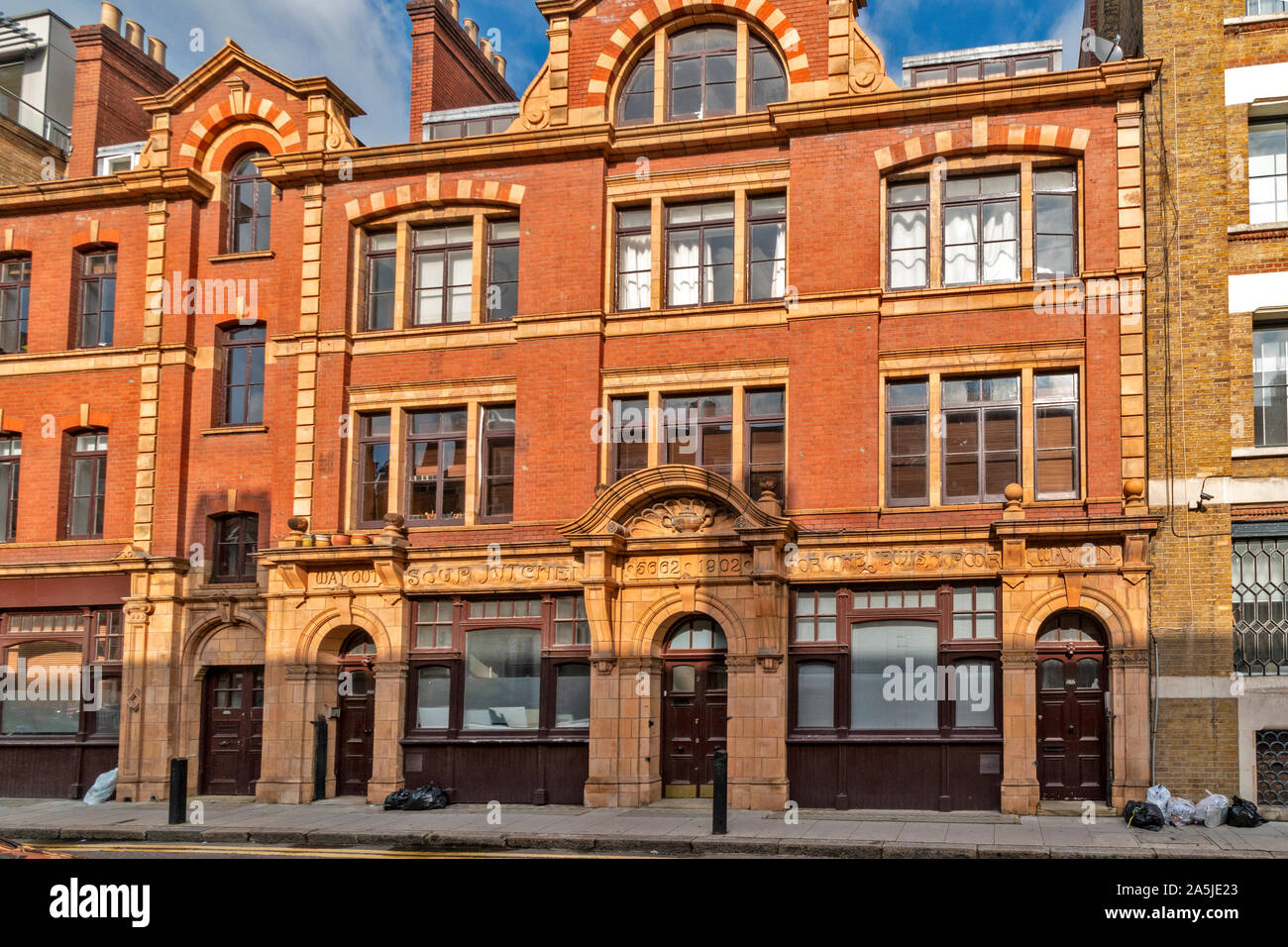 Jewish building hi-res stock photography and images - Alamy