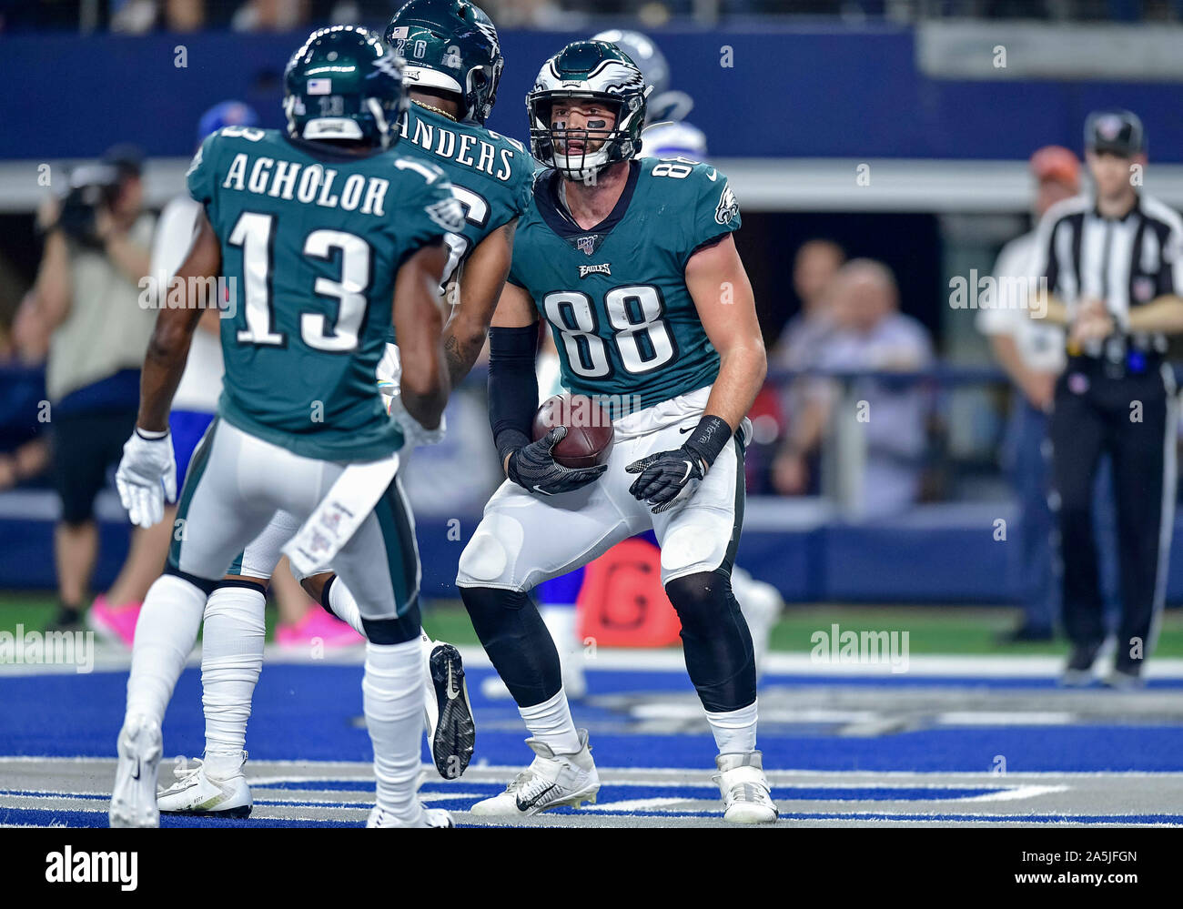 Dallas goedert hi-res stock photography and images - Alamy