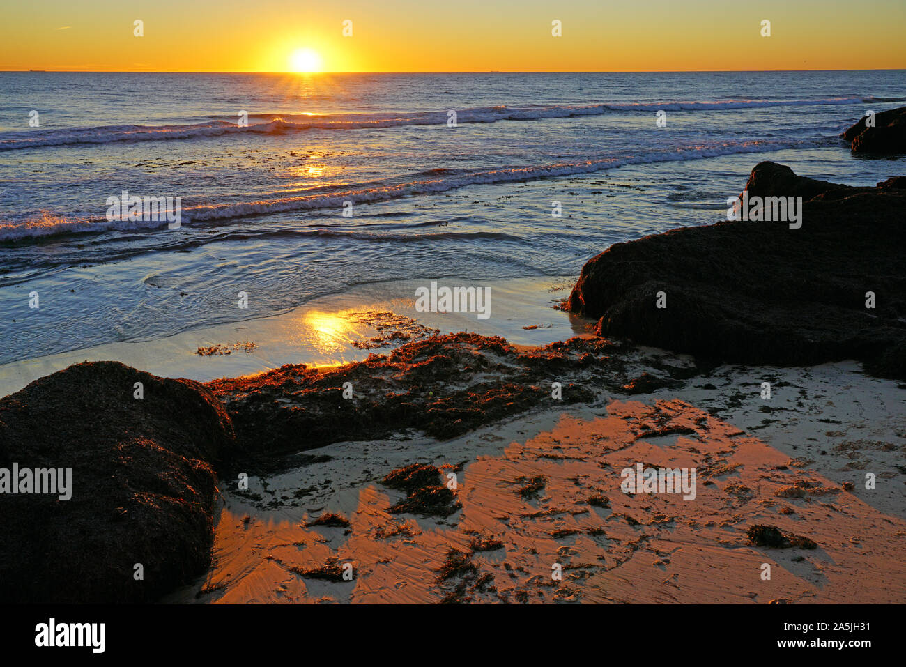 Sunset view of Cottesloe Beach over the Indian Ocean near Perth ...