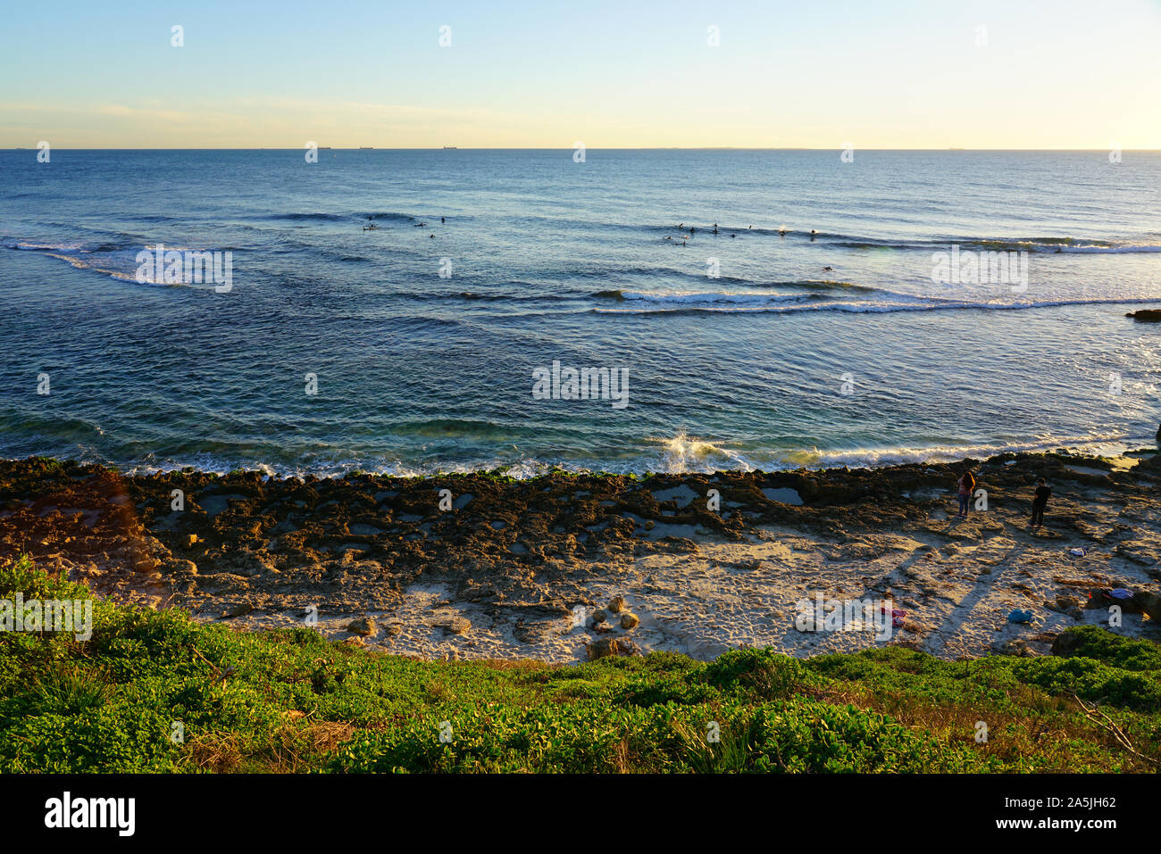Sunset view of Cottesloe Beach over the Indian Ocean near Perth ...
