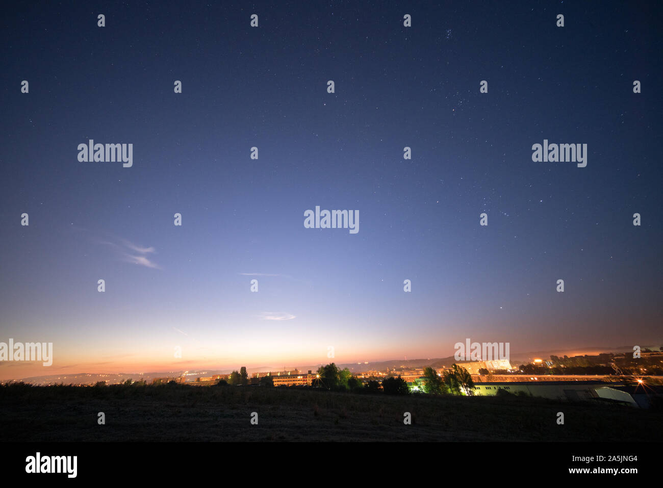Night sky panorama hi-res stock photography and images - Alamy