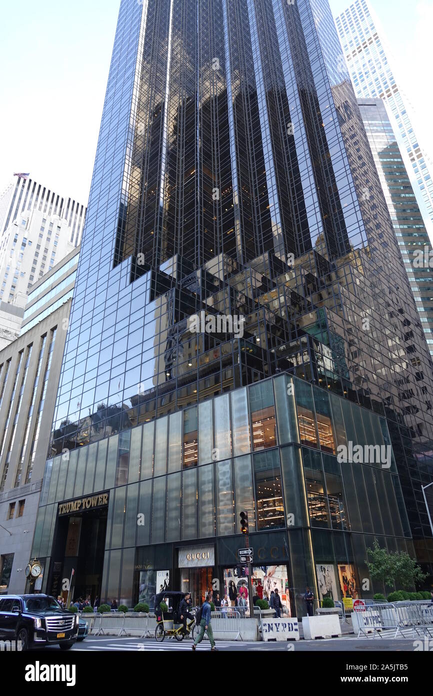 New York, USA. 14th Sep, 2019. The entrance to Trump Tower in Manhattan ...
