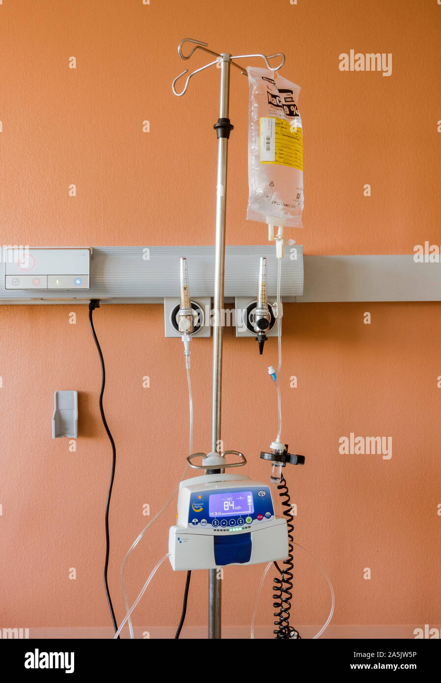 Iv drip patient bag hi-res stock photography and images - Alamy Iv drip patient bag hi-res stock photography and images - Alamy