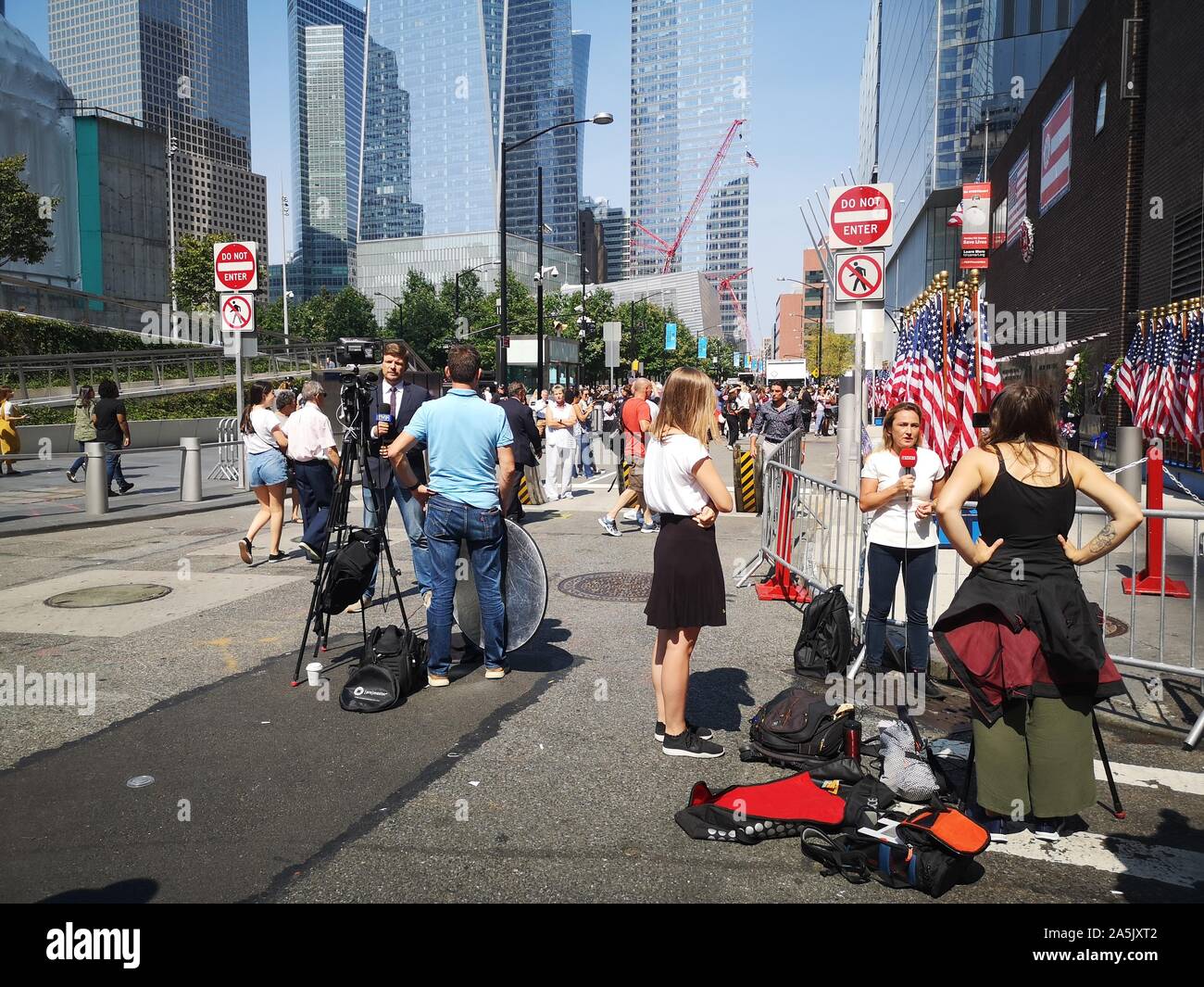 New York, USA. 12th Sep, 2019. Reporters report during the 18th ...