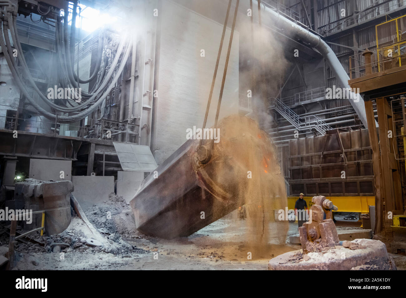 Sheffield steel manufacturing hi-res stock photography and images - Alamy
