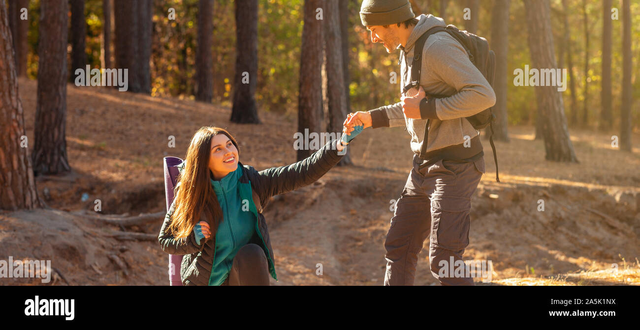 Woman supporting man hi-res stock photography and images - Alamy