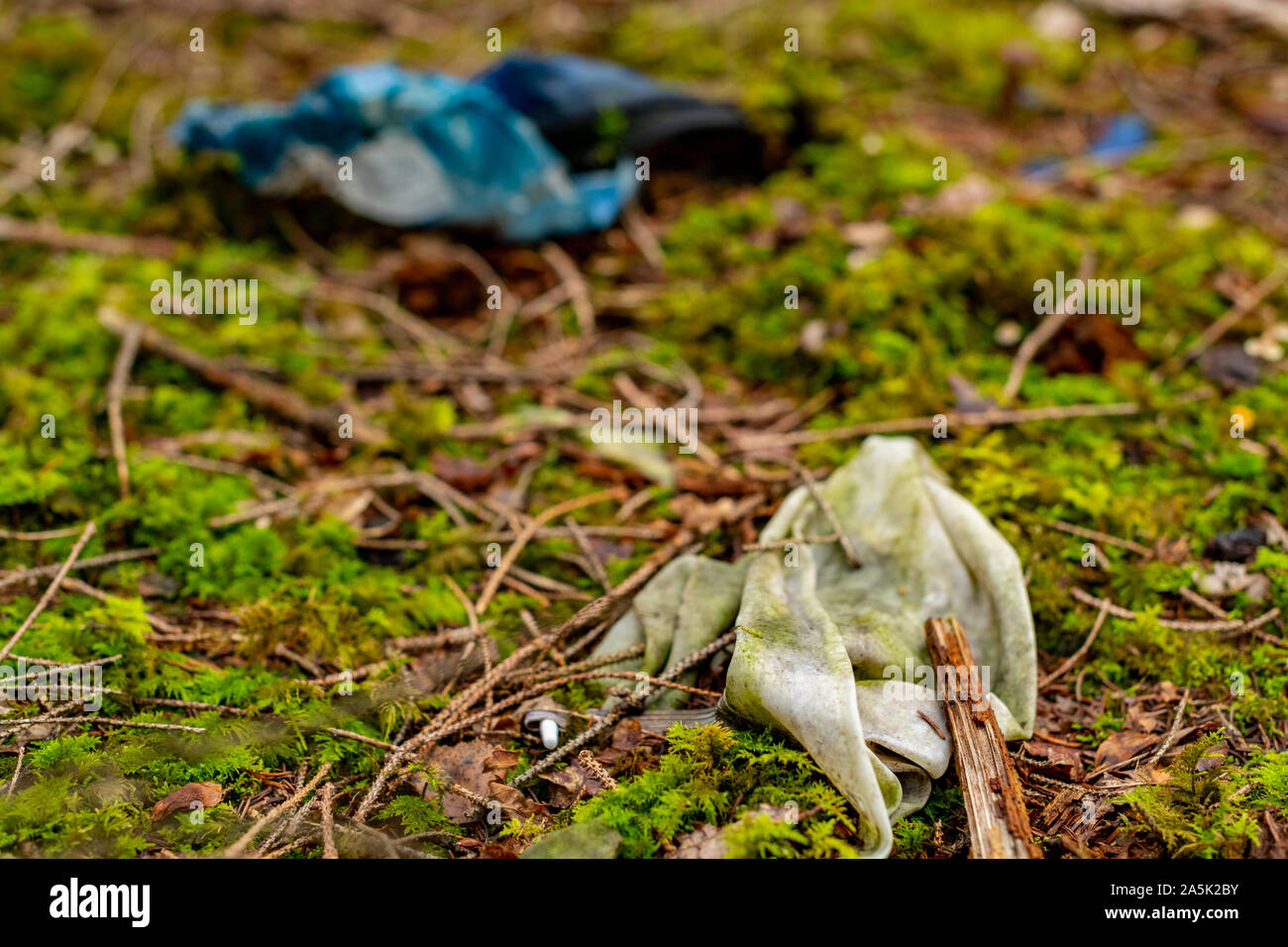 Hikers trash hi-res stock photography and images - Alamy