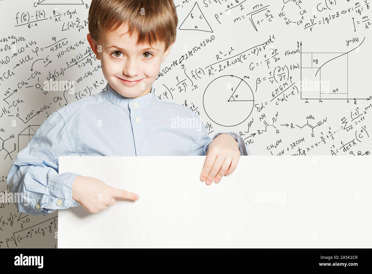 Math formulas hi-res stock photography and images - Alamy