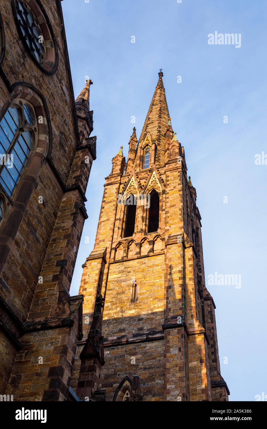 Spire of the historic Church of the Covenant in Newbury Street, Back ...