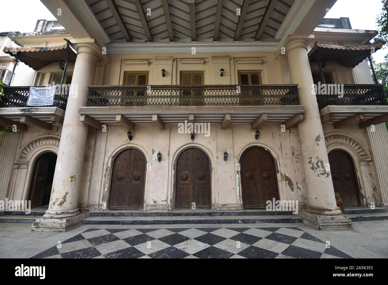 Nata mandir hi-res stock photography and images - Alamy