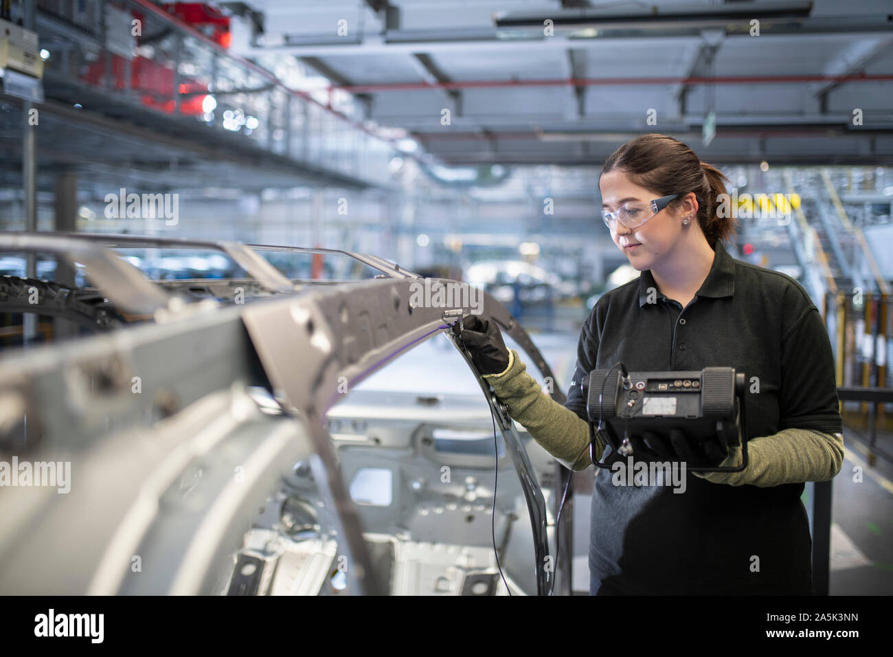 Engineer factory car hi-res stock photography and images - Alamy