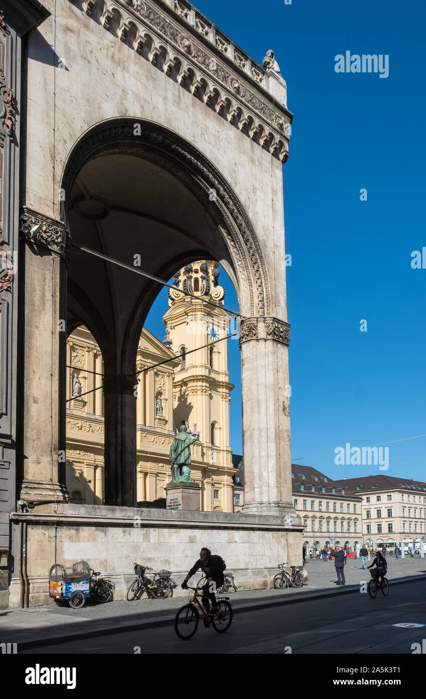 Hitlers beer hall putsch hi-res stock photography and images - Alamy