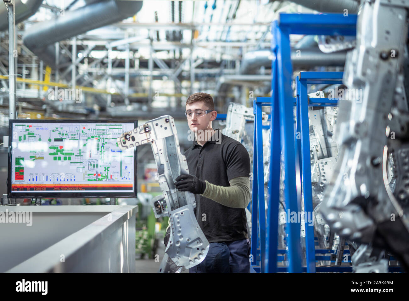 Parts of car hi-res stock photography and images - Alamy