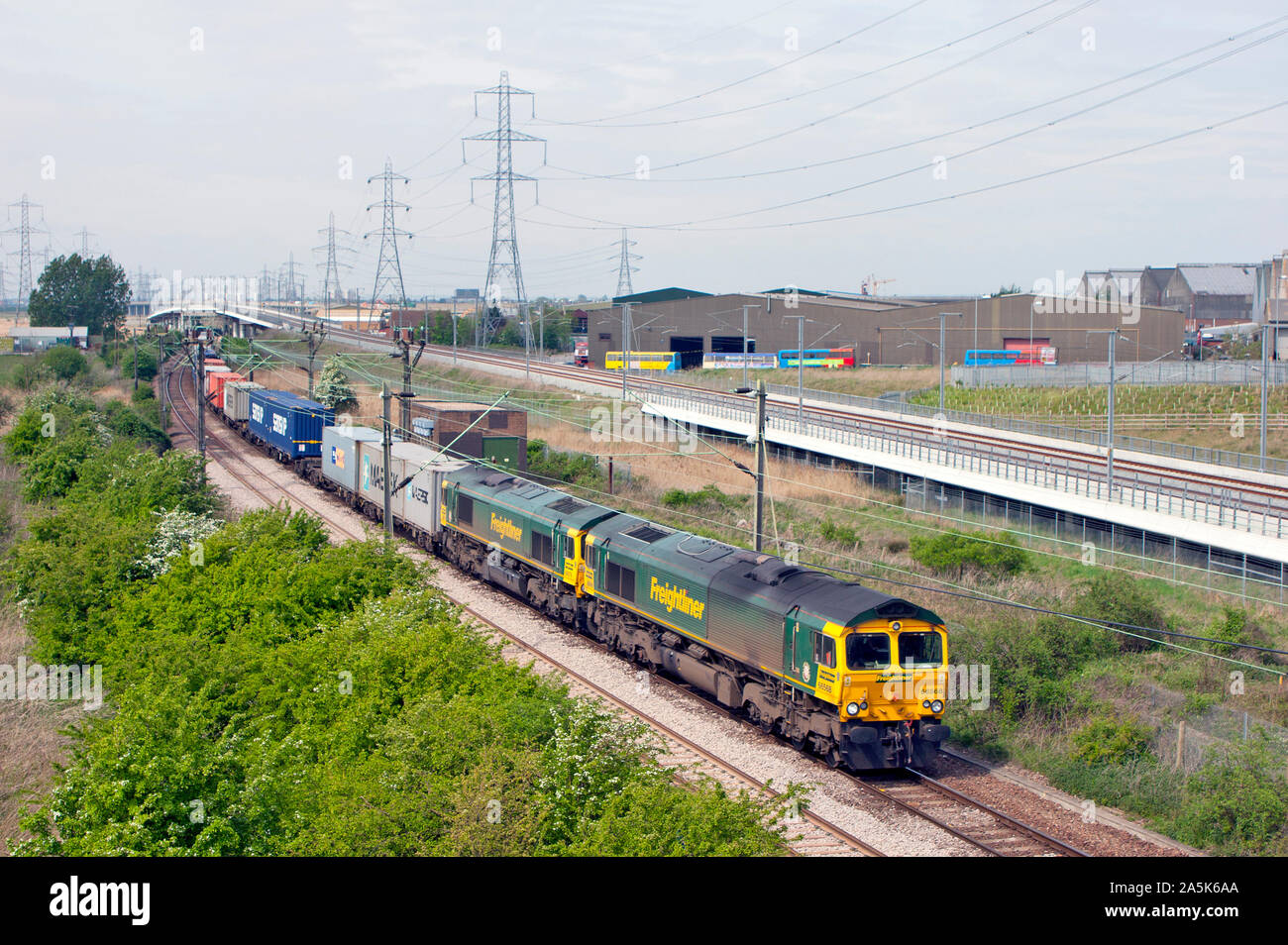 Class 66 diesel locomotives hi-res stock photography and images - Alamy