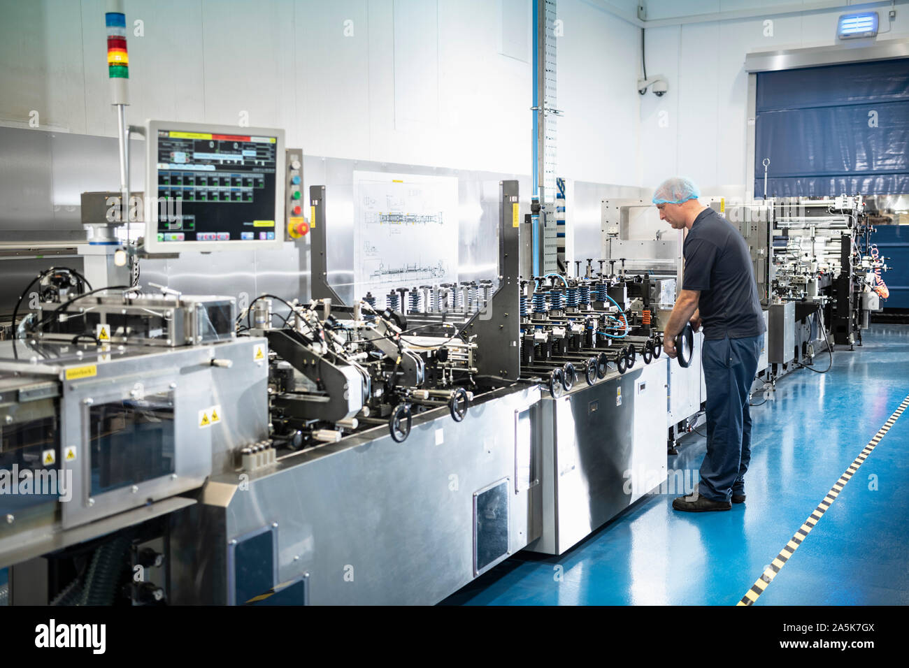 Food packaging hi-res stock photography and images - Alamy