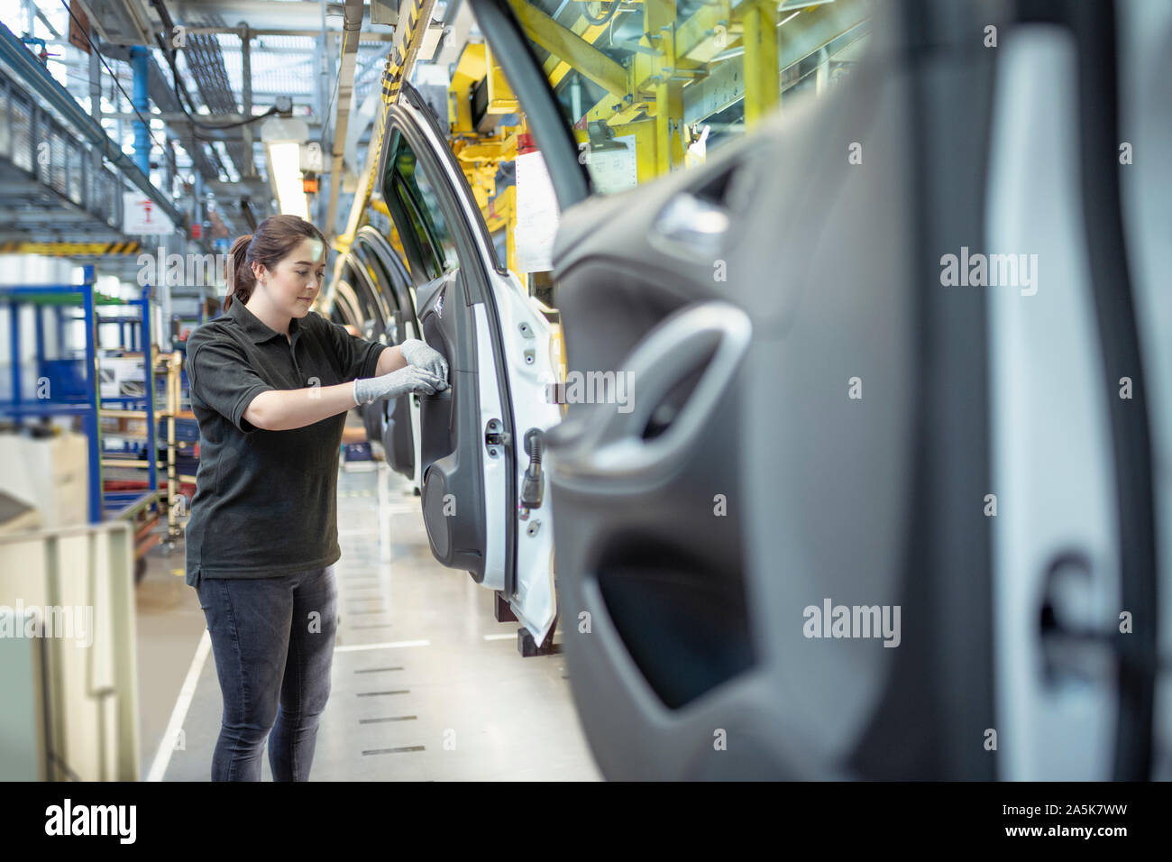 Female engineer factory hi-res stock photography and images - Alamy