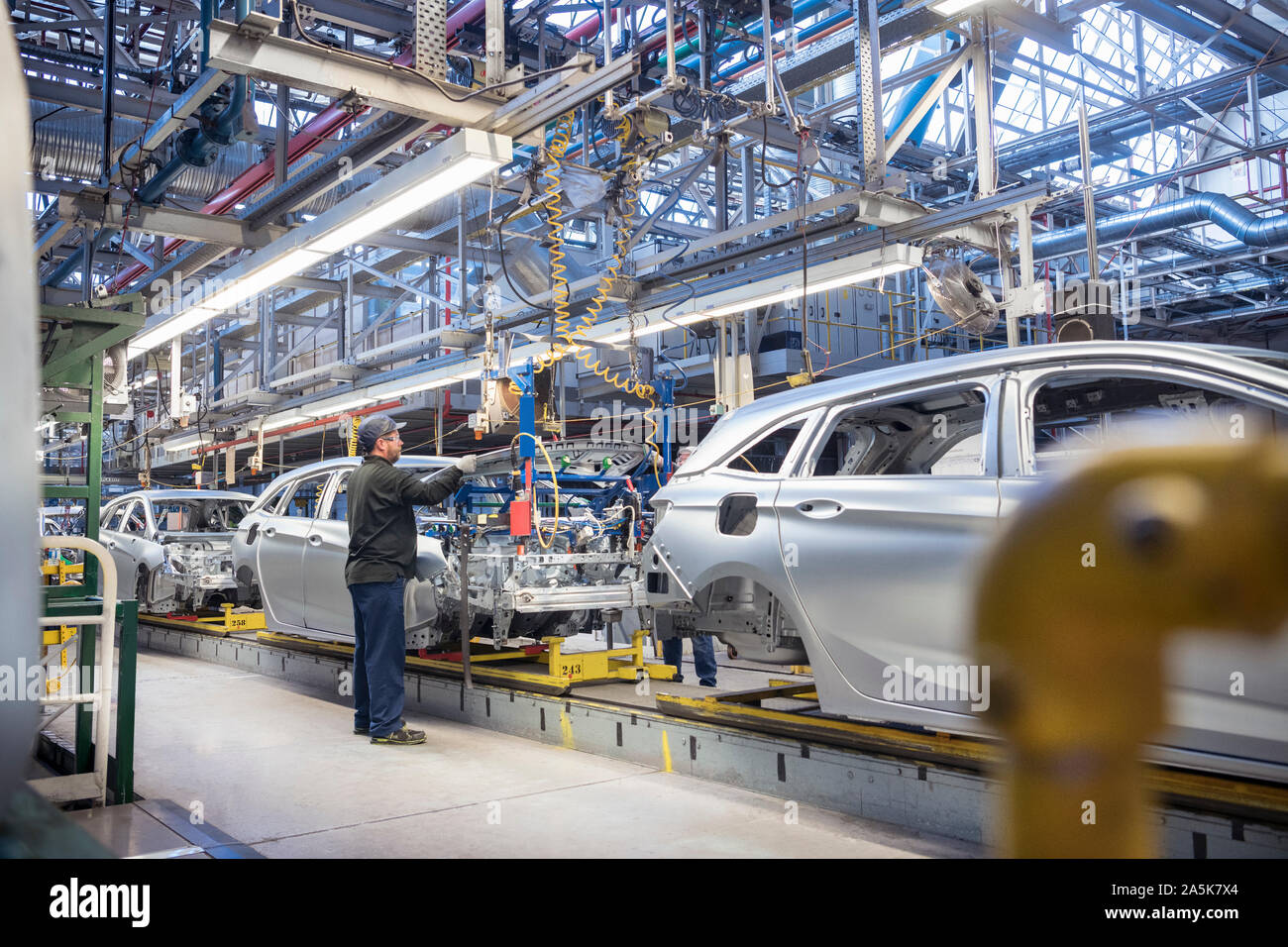 Cars makers hi-res stock photography and images - Alamy