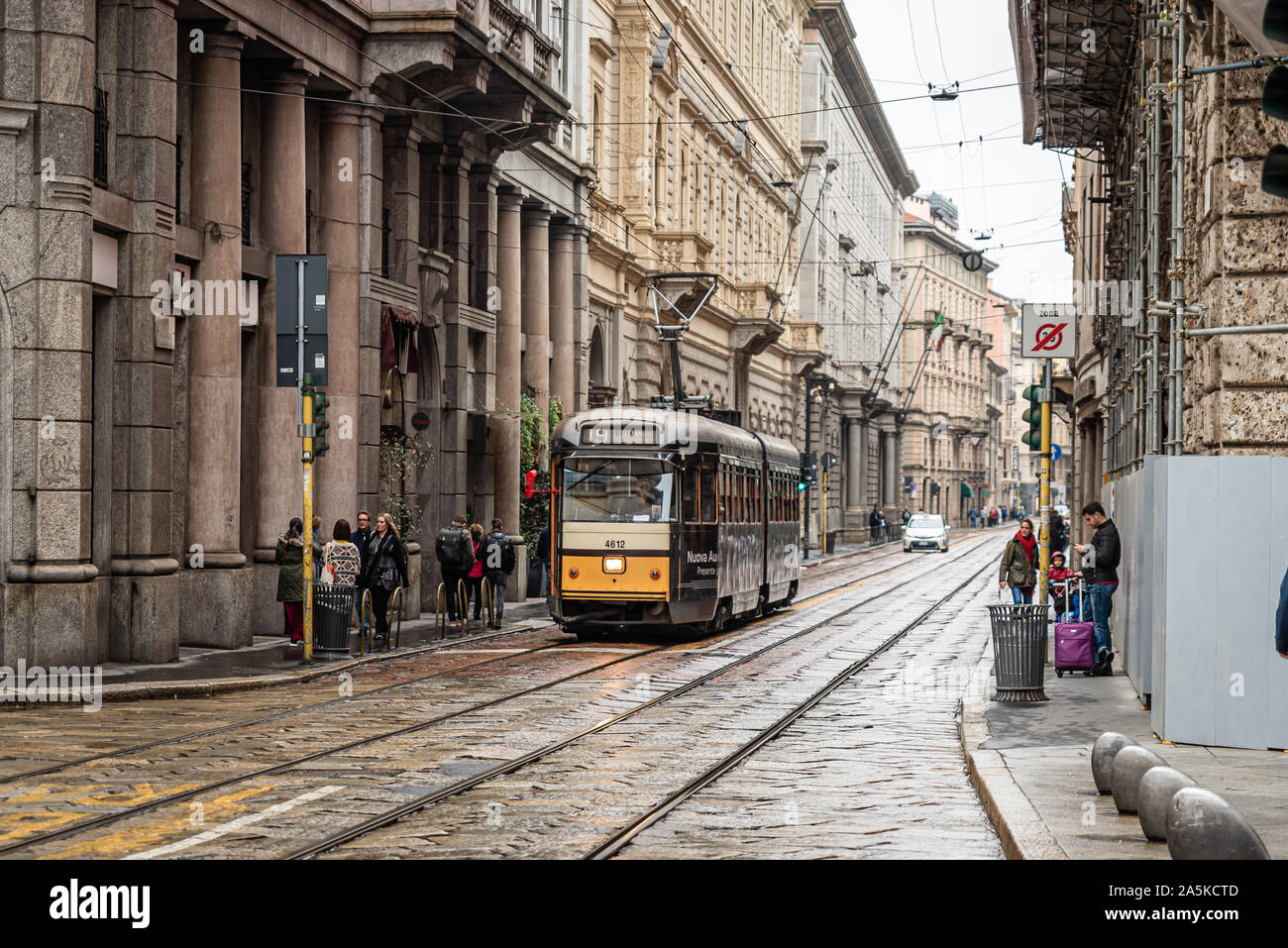 Old trams milan hi-res stock photography and images - Alamy