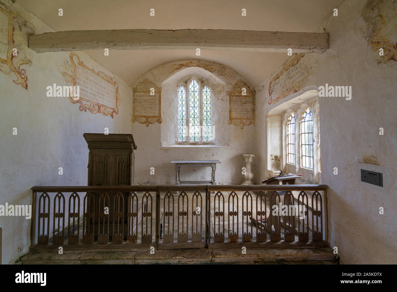 Churches Interiors Chancel Altar Stock Photos & Churches Interiors ...