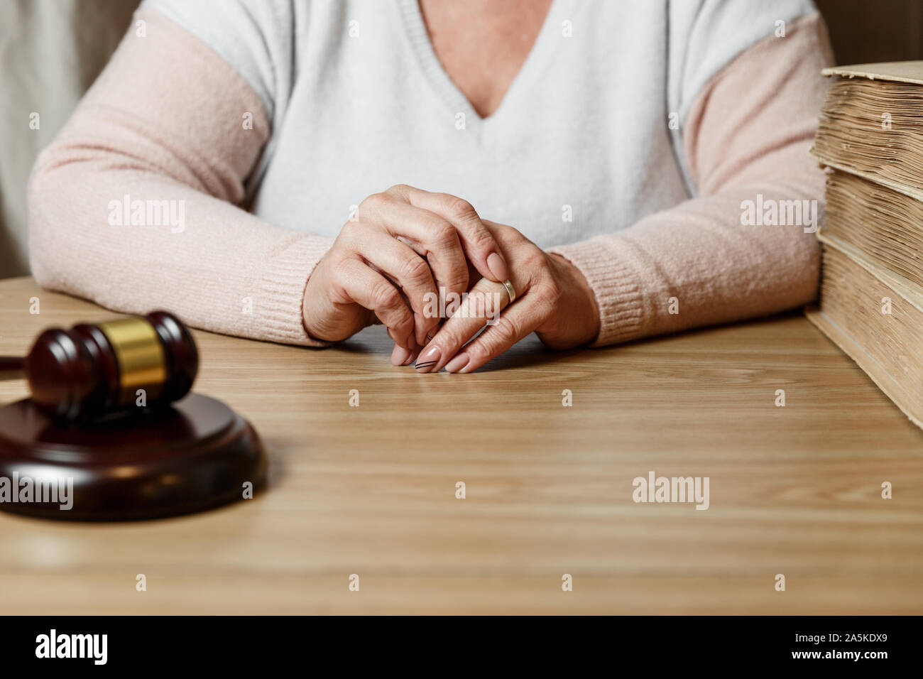 Hands wife signing divorce documents hi-res stock photography and ...