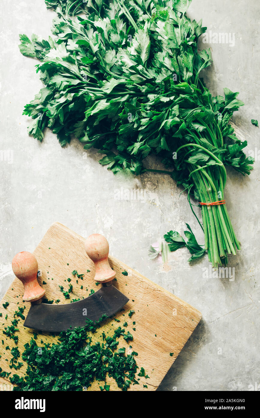 How to series cooking 101 guide, how to cut parsley, top view of fresh ...